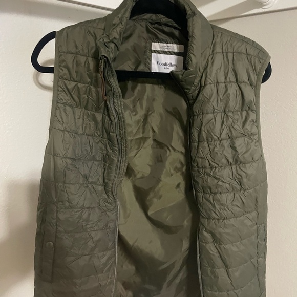 Goodfellow & Co | Jackets & Coats | Goodfellow Co Olive Green Quilted ...